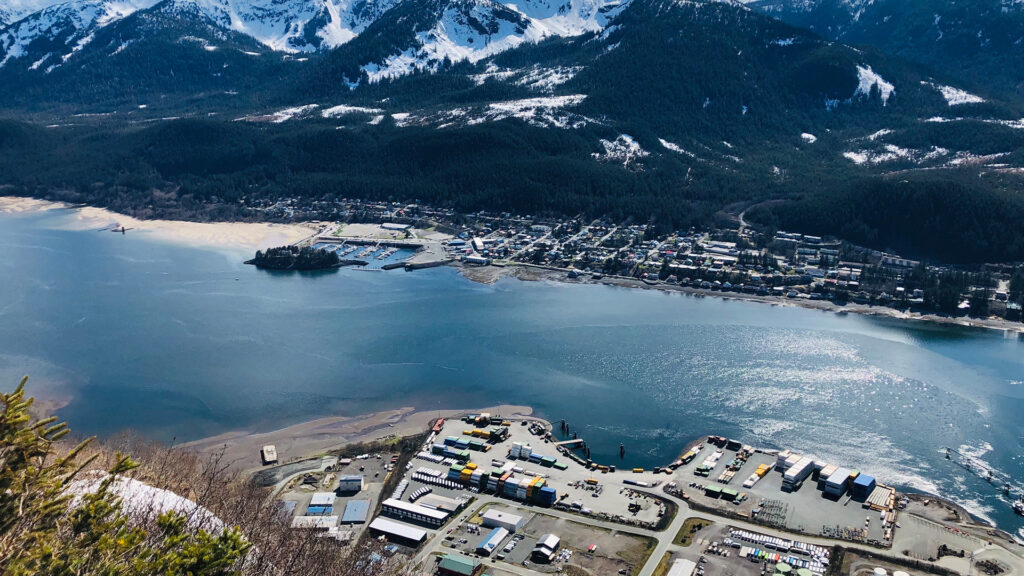 10 Cheapest Places to Live in Alaska in 2024